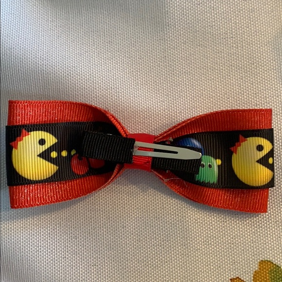 homemade | Accessories | New Handmade Hair Clip Bow Pacman Gamer ...